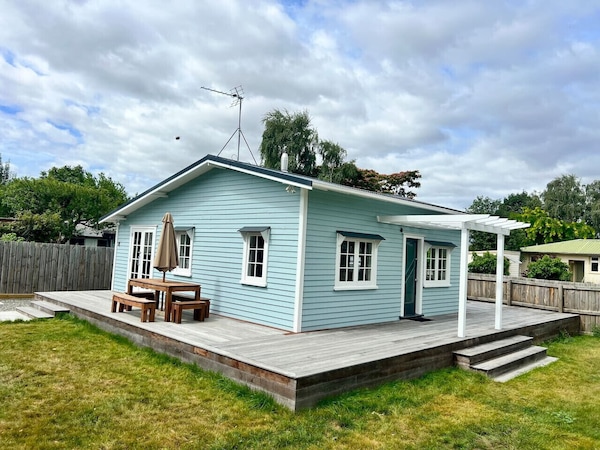 Cute Character Cottage - Martinborough