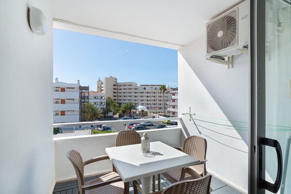 Vacances 'Yumbo Farilag' Avec Piscine Partagée, Wi-fi Et Climatisation - Maspalomas