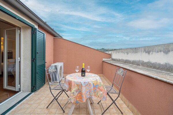 Room 'Cabernet R12' With Shared Pool, Wi-fi And Air Conditioning - Belvedere