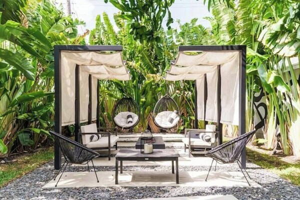 5bd 3ba - Black&white Artbnb - Antique Row Wpb - West Palm Beach, FL