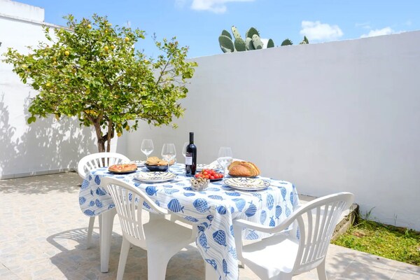 Beautiful Villa For 4 People With Wifi, A/c, Tv And Parking - Torre Lapillo