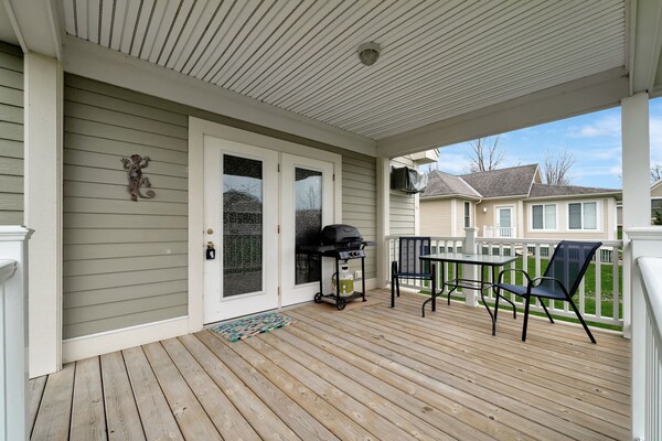 The Beachgrass - 46 Meadow View - Prince Edward