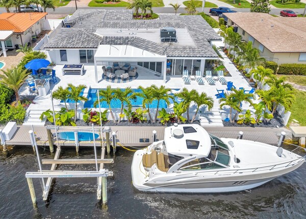 Waterfront Intracoastal Resort Like Home - Pompano Beach -Resort Like Amenities - Pompano Beach, FL