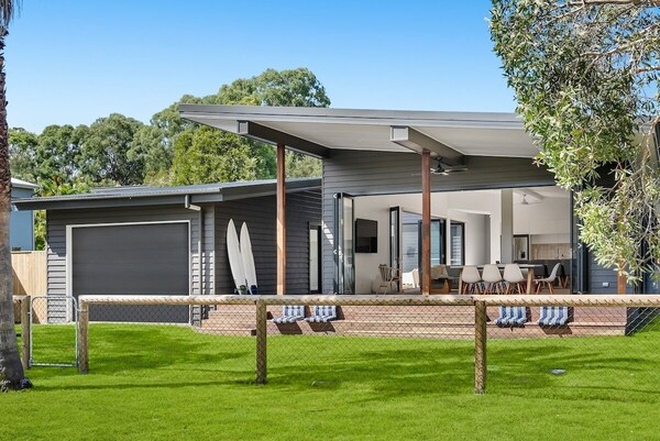 Brand New 4bd Beach House South Stradbroke, Pool - North Stradbroke Island