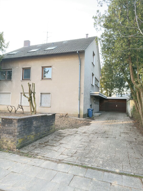 Leverkusen Apartment - Ideal For Fitters & Families, 3 Bedrooms & Large Balcony - Monheim am Rhein
