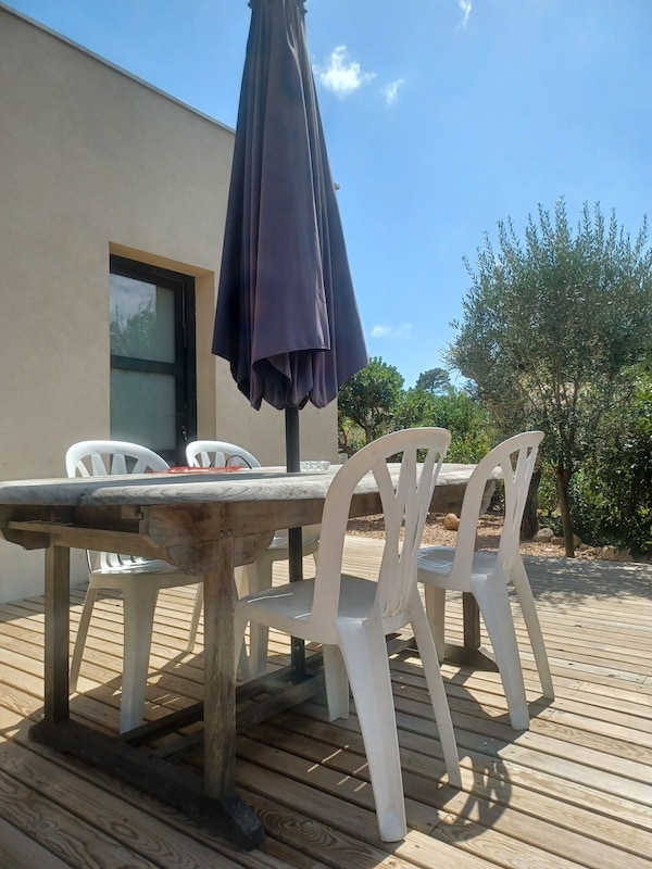 Mini Villa In Lecci For Couples 5 Km From The Beach Of St Cyprien And Cala Rossa - Corsica