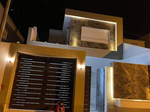 Luxury Maisonette Villa In The Heart Of Sousse Steps From Vibrant Entertainment - Sousse