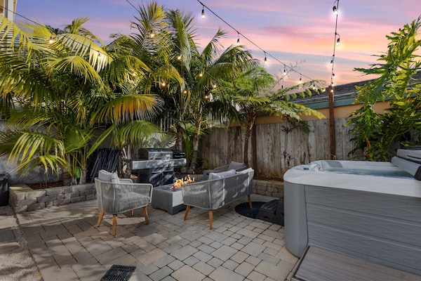 Hidden Gem: 3bed/ 3ba Retreat W/jacuzzi Point Loma Ac/parking - San Diego, CA