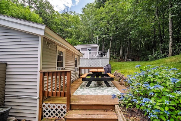 Cozy 2-bedroom Cottage On Paugus Bay - Weirs Beach, NH