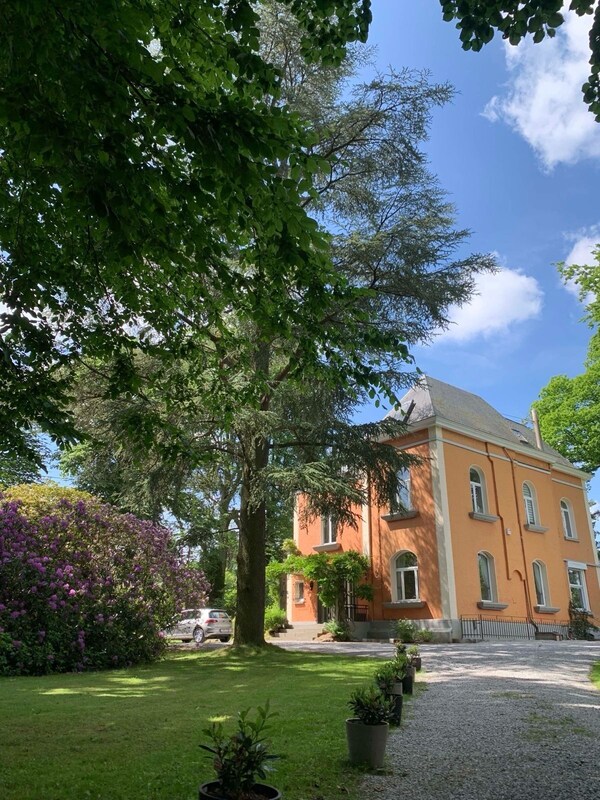 Timeless Villa With Grand Garden Near Brussels - Wavre