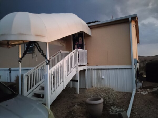 Amazing 3-bedroom Mobile Home With Ac In Surprise - Peoria, AZ
