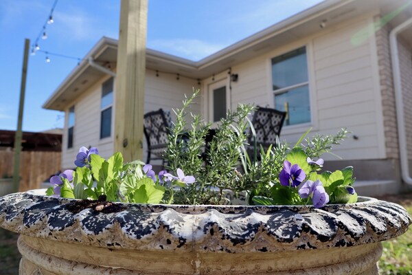 Lovely 3br W/ King Bed,15 Min From Downtown Austin - Pflugerville, TX