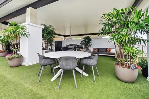 One Bedroom Rooftop Apartment In Palm Cove - Clifton Beach
