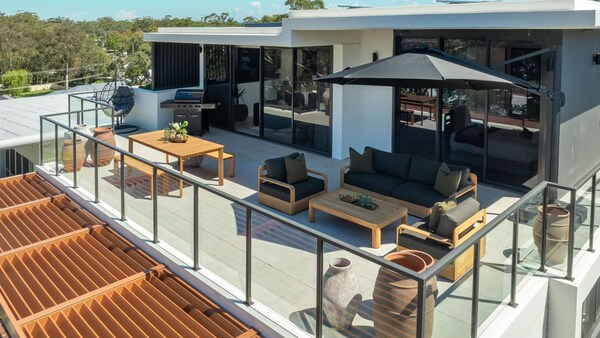 Oceanview Penthouse By Experience Jervis Bay - Huskisson