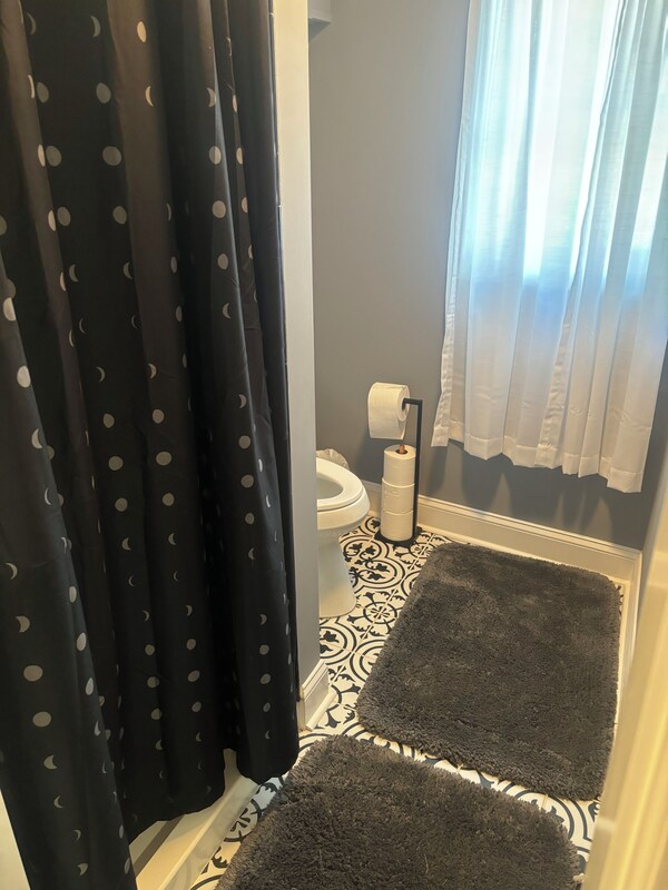 Charming 3-bedroom House With Ac, Wifi In Fantastic Trenton - Bucks County, PA