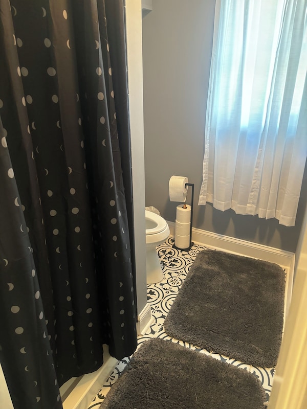 Charming 3-bedroom House With Ac, Wifi In Fantastic Trenton - Bucks County, PA
