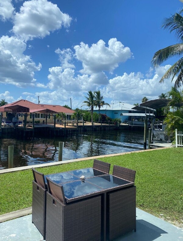 Charming 2-bedroom House With Gulf Access In Cool Matlacha - Matlacha, FL