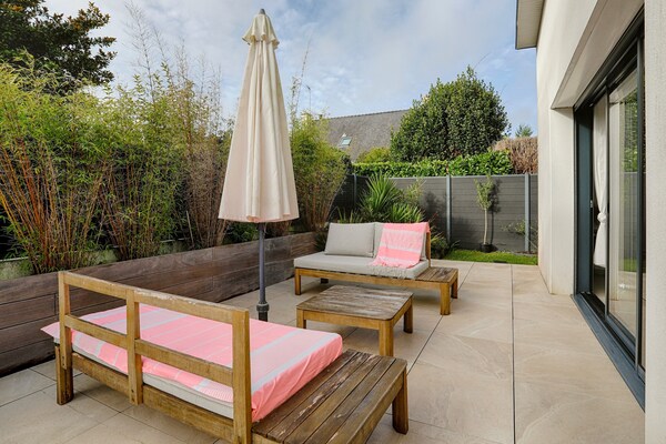 Single-storey House In Hypercentre - Quiet And Bright - Ploemeur