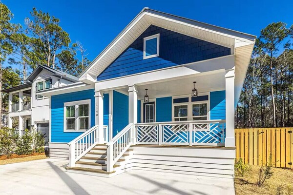 New | 4 Bedroom | Fenced Yard | Florida Cottage - Santa Rosa Beach, FL