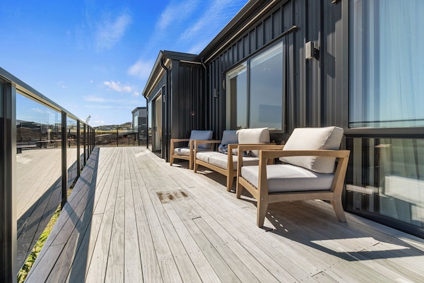 Sunset Stay - Raglan Holiday Home - Raglan