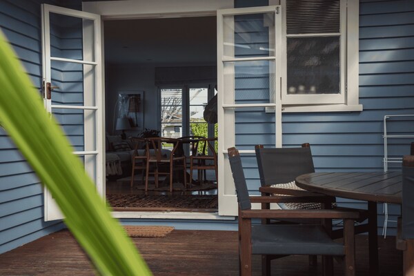 Villa Desa Your Cozy Havelock North Retreat 5 Min Walk To Village Centre - Havelock North