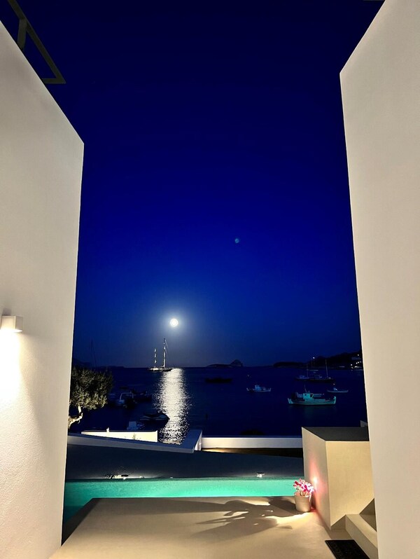 Zelos Villa - Milos