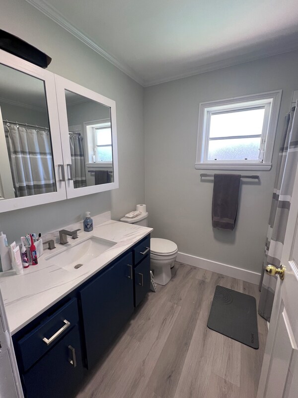 Lovely 3-bedroom Pool House In Lake Worth - Boynton Beach