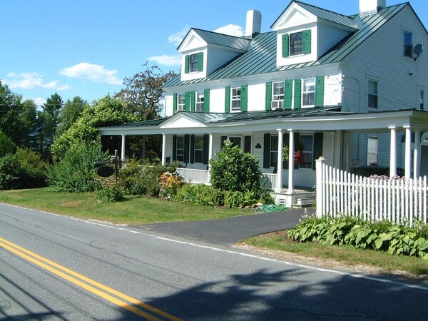 Room 1 At Lovely B&b In Country Setting. - New Hampshire (State)
