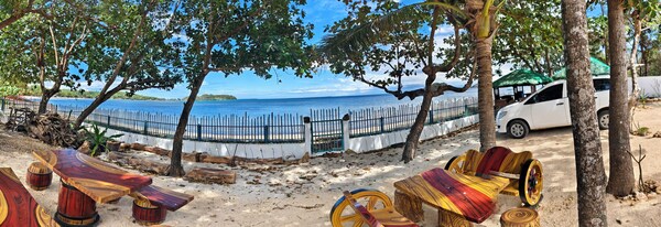 Charming 2-bedroom Cottage On The Beach With Wifi And Ac In Victoria Alaminos - Alaminos