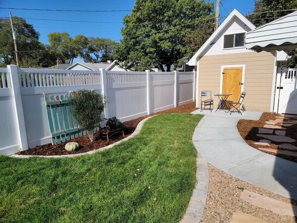 Cozy 2-bedroom Cottage In Charming Grand Island With Wifi, Ac - Grand Island, NE