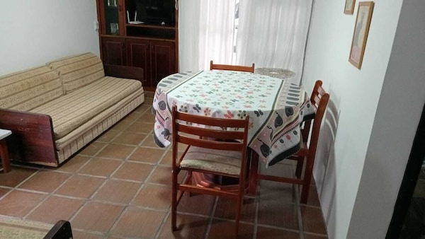 Comfortable Apartment In Guaratuba With Swimming Pool And Beach 50 Meters Away - Guaratuba
