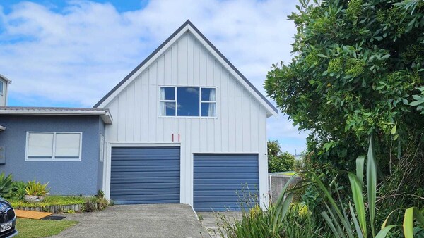Wintle Street Loft  Walk To The Water! - Mangawhai