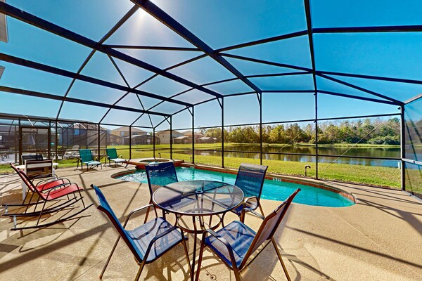 Spacious Home With Private Pool, Game Room, Shared Hot Tub-dog Friendly - Kissimmee, FL