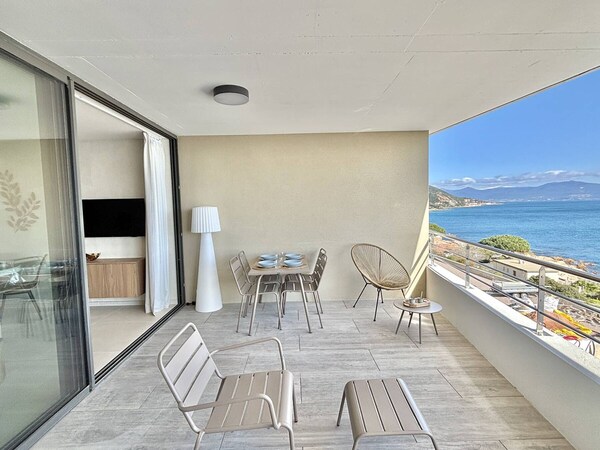 Appartement 2p Ajaccio - Climatisation Et Parking - Capo Di Feno