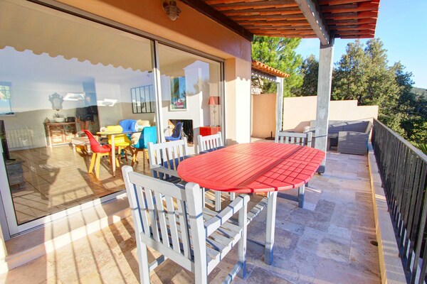 Villa Indépendante Vue Mer. Les Issambres. - Sainte-Maxime