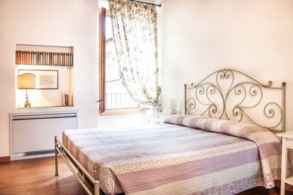 Alla Torre Del Barbarossa B&b Foresteria - Abbadia Lariana