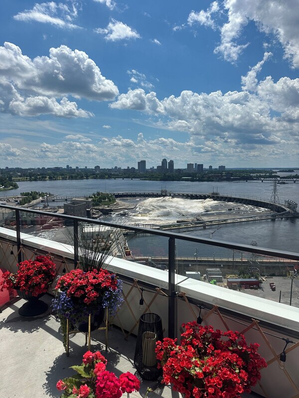 2-bed Apartment In Beautiful Ottawa/gatineau-wifi, Ac, Pets Welcome - Ottawa