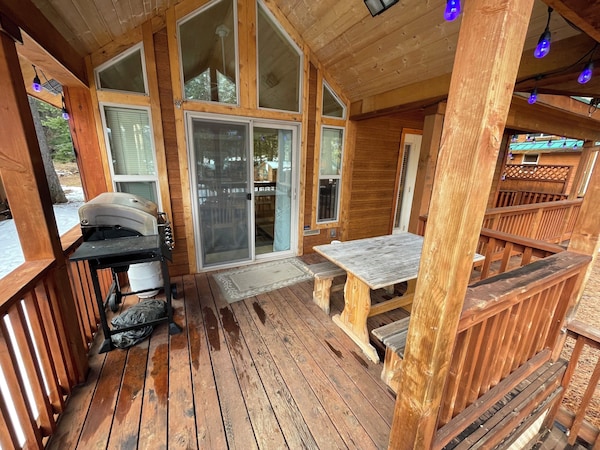 Cabin #14 At Hyatt Lake Resort - Oregon