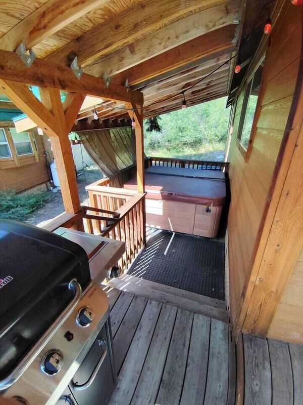 Cabin #17 At Hyatt Lake Resort - Oregon
