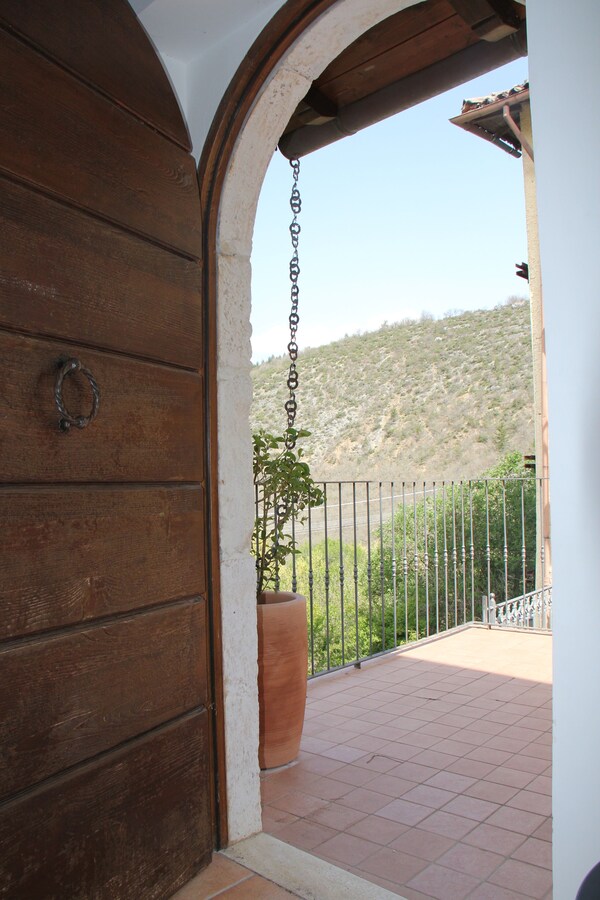 "Il Pagliarello" Your Scenic Retreat In The Heart Of Abruzzo. - Rocca di Cambio