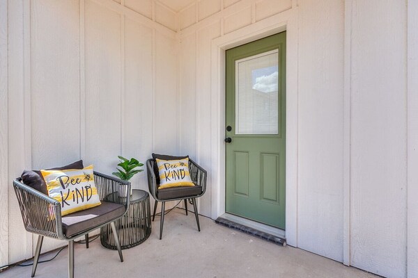 Brand New! Luxe Haven\/2 Br-2.5ba - San Angelo, TX
