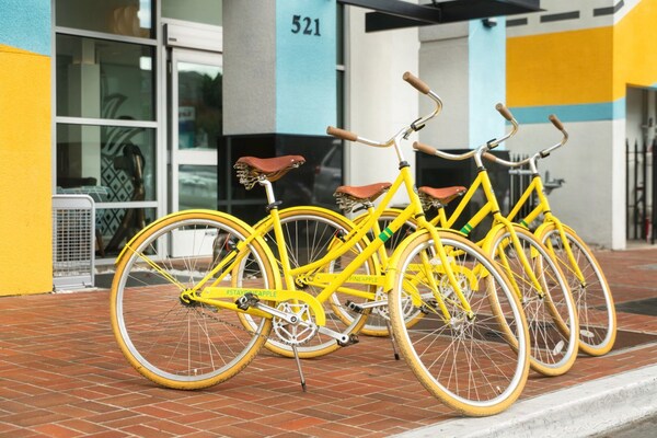Experience A Hassle-free Stay! With On-site Bike Rental, Pets Are Welcome! - San Diego, CA