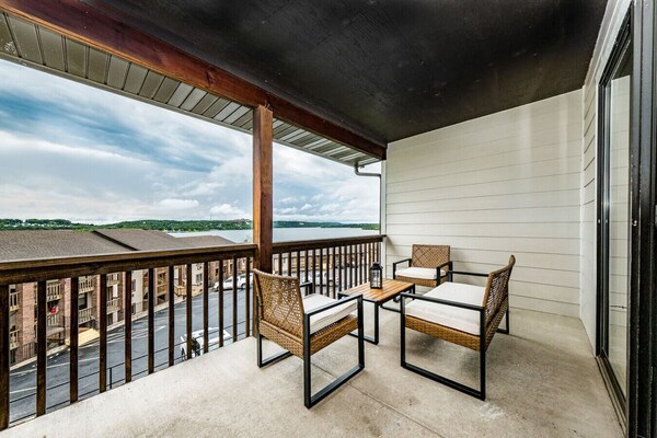 Lake Therapy At Table Rock - Kimberling City, MO