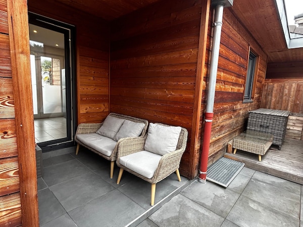 Charmantes Haus In éVian Mit Terrasse Und Parkplatz - Lausanne