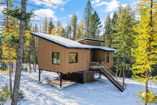 Off Grid Stays - Cabin #1 - Glacier National Park