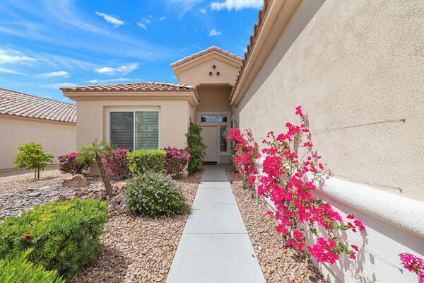 Sun City, Palm Desert, Ca, Home In 55+ Community - Indio, CA