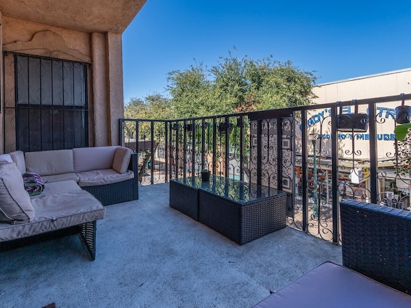 Cozy 1-bedroom Apartment In Charming Laredo With Wifi, Ac, Near Outlets - Nuevo Laredo