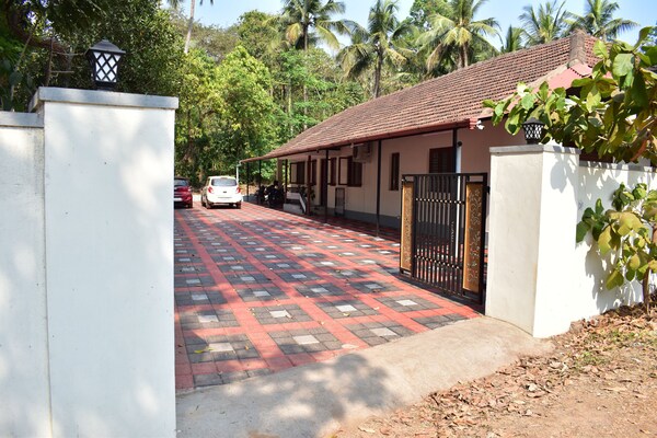 2bhk Private Entire House - Glanwoods Inn - 망갈로르