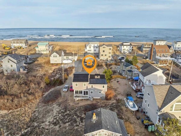 "It's All Good" | Hot Tub | Steps To Beach | Yard - Newburyport, MA