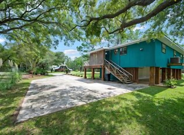 Knot Just Fishin: A Beautiful Cottage On Dauphin Island, Where Memories Are Made - Dauphin Island, AL